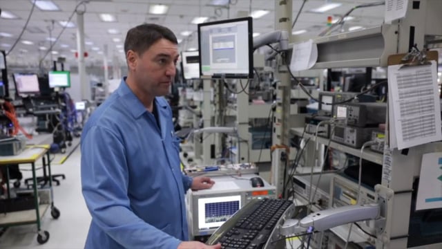 Accredited Calibration | Tektronix
